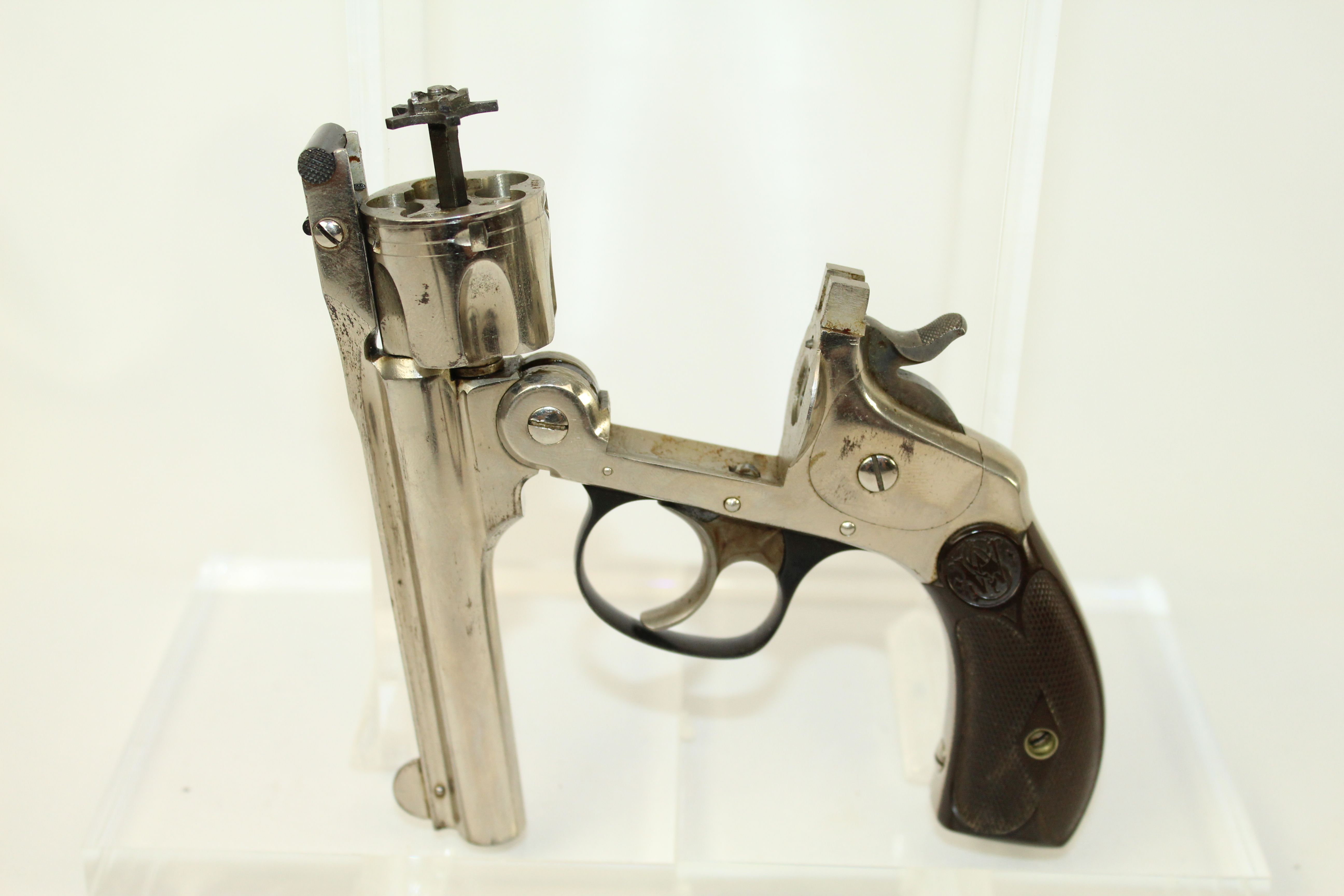 S&W Smith & Wesson Revolver Antique Firearms 001 | Ancestry Guns