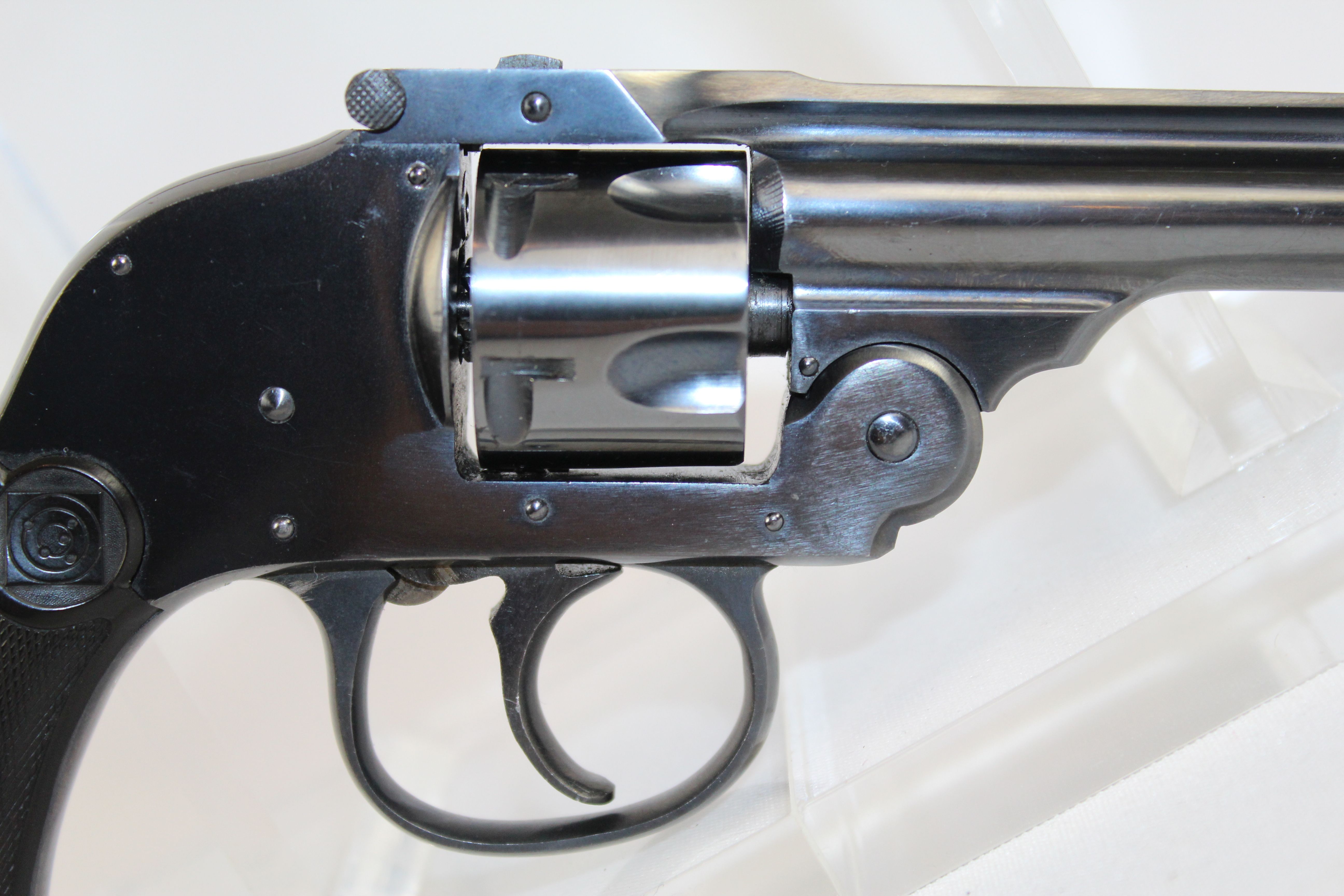Harrington & Richardson H&R C&R .32 S&W Revolver Antique Firearms 011 ...