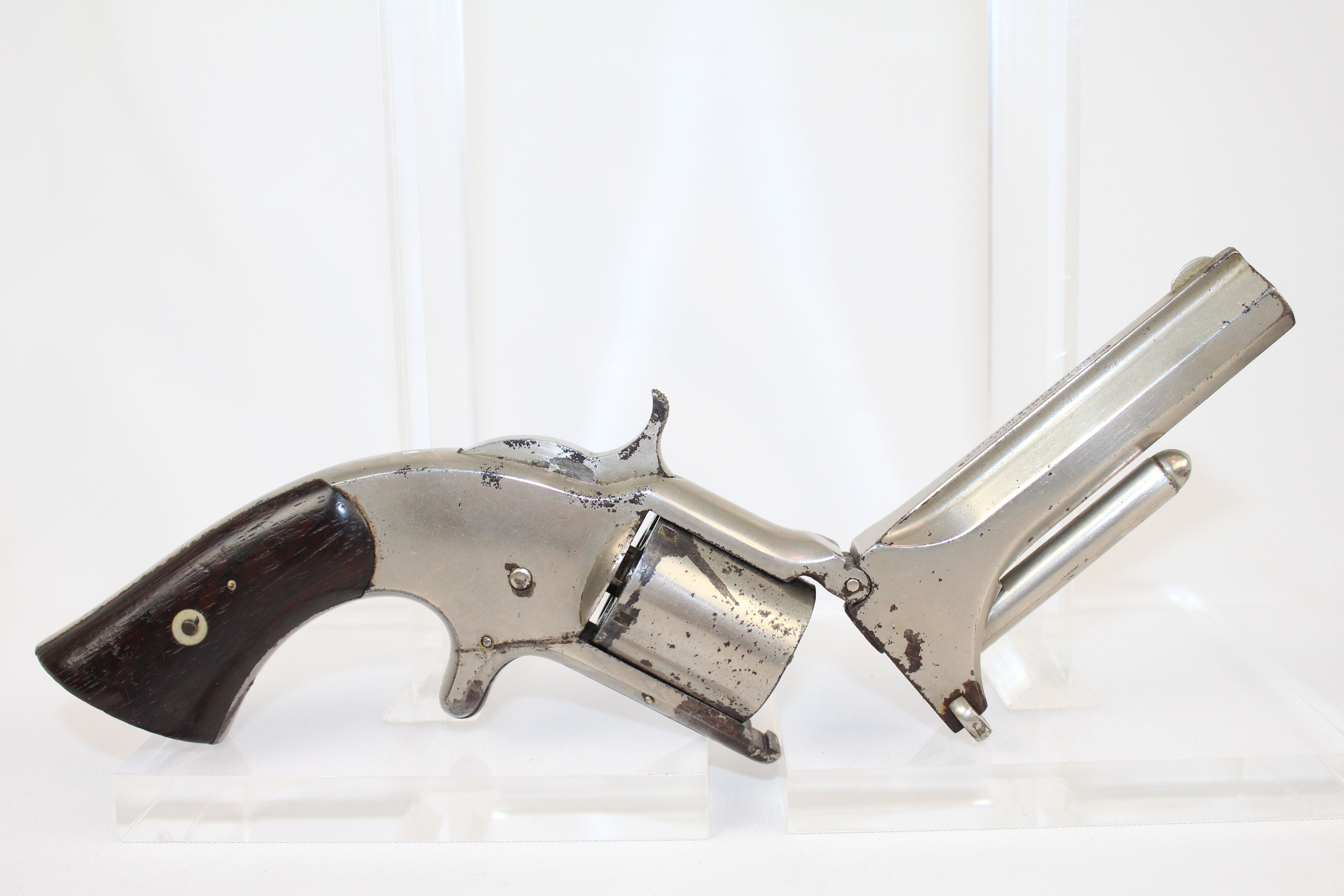 Smith & Wesson S&W .32 1-1_2 Revolver Antique Firearms 007 | Ancestry Guns