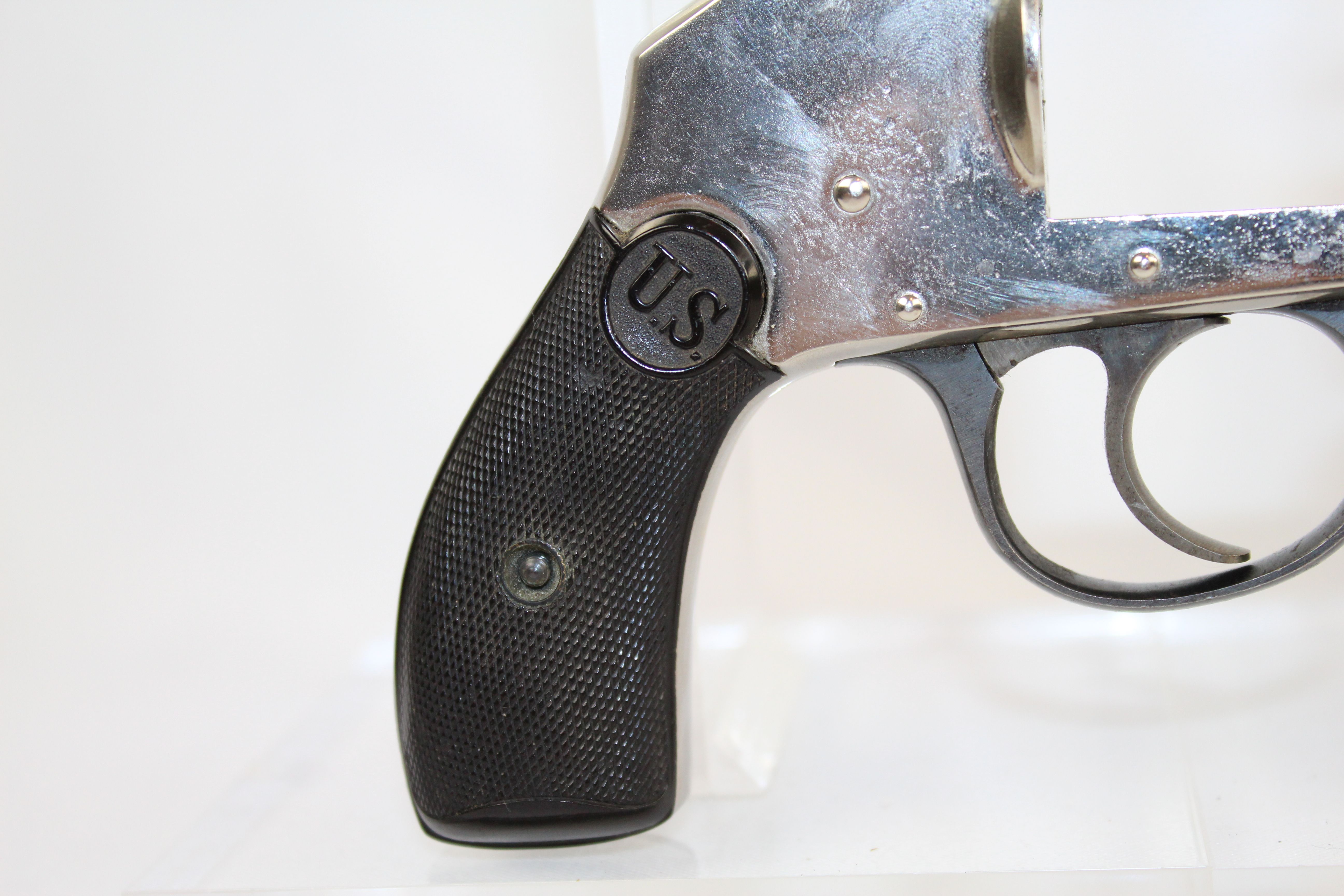 US Revolver Company Hammerless 32 Antique Firearms 007 Ancestry Guns us-revolver-company-hammerless-32-antique-firearms-007-ancestry-guns