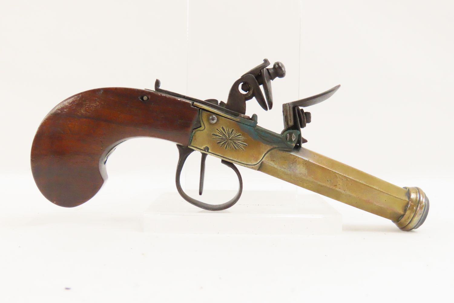 European Flintlock Boxlocks with Display Case 6.19 C&R Antique015 ...