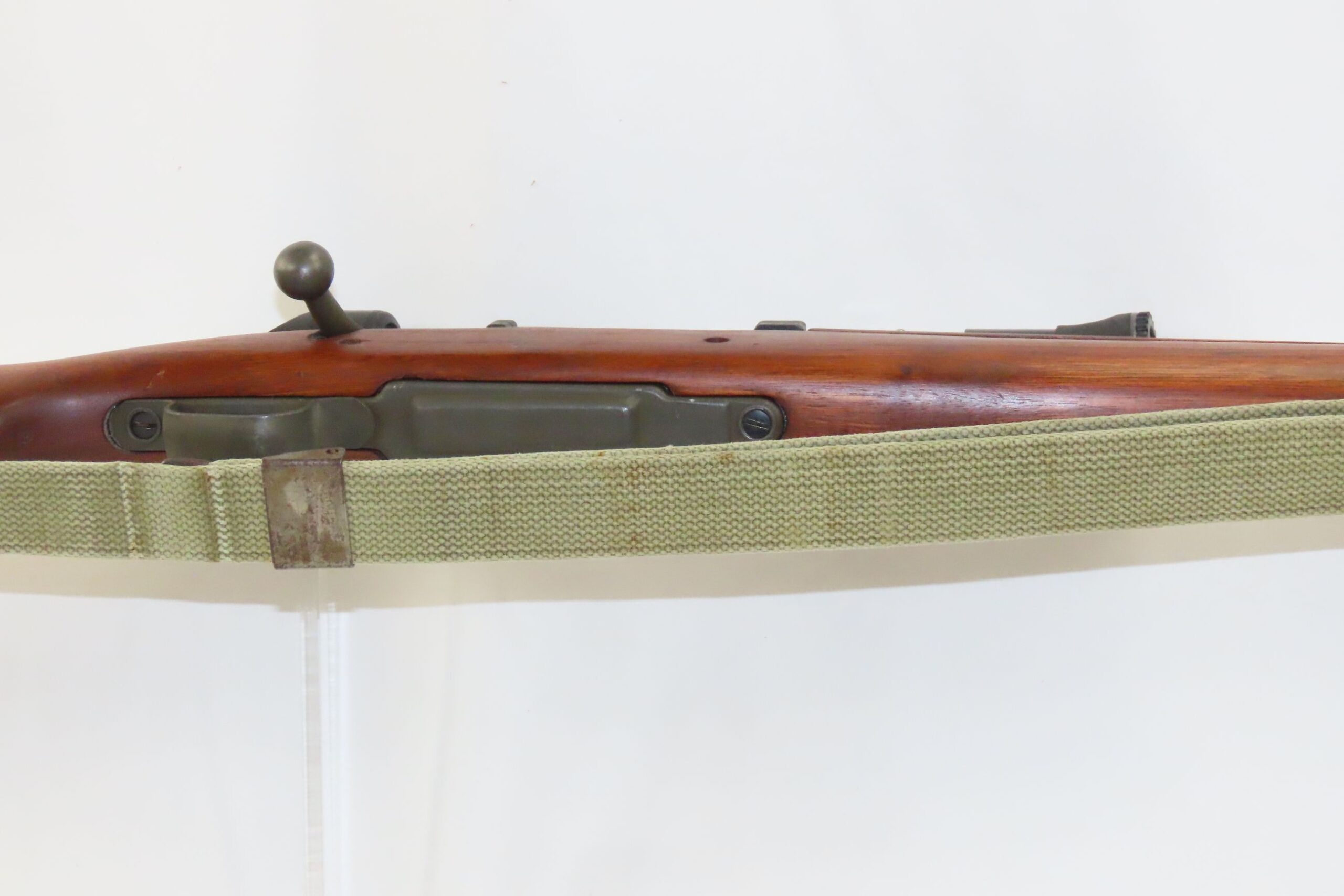 U.S. Remington Arms Model 1903A4 Bolt Action Siper Rifle with Scope 9. ...