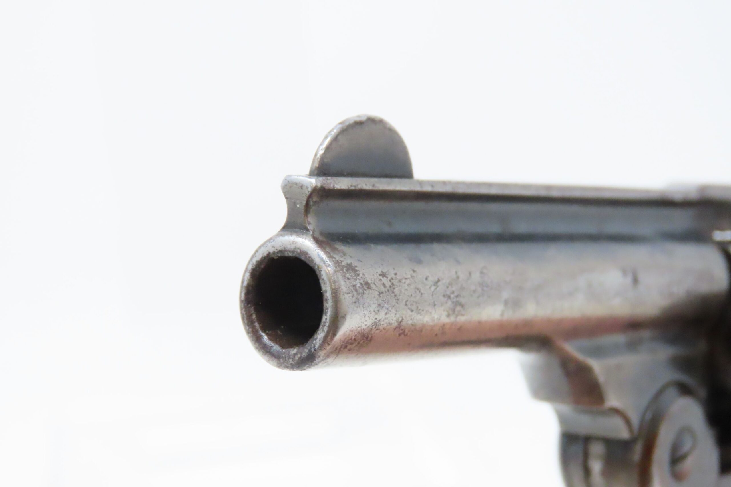 Harrington & Richardson Top Break Hammerless Double Action Revolver 6. ...