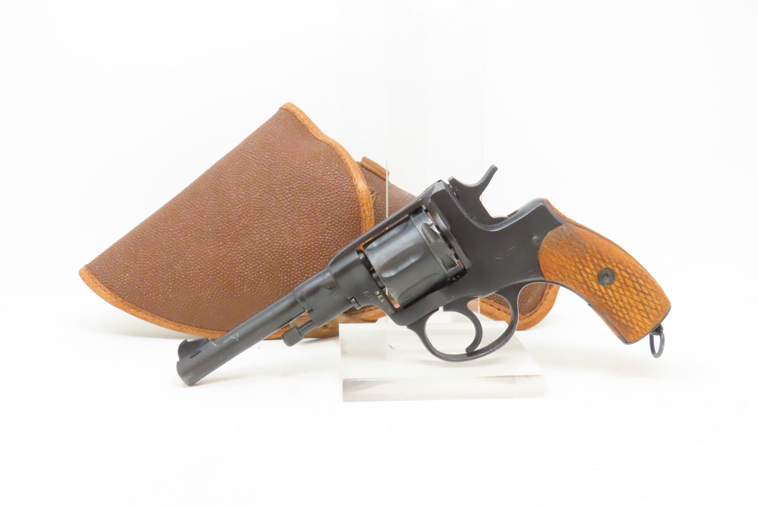 Soviet Tula Model 1895 Nagant Revolver with Holster.29 C&RAntique002 ...