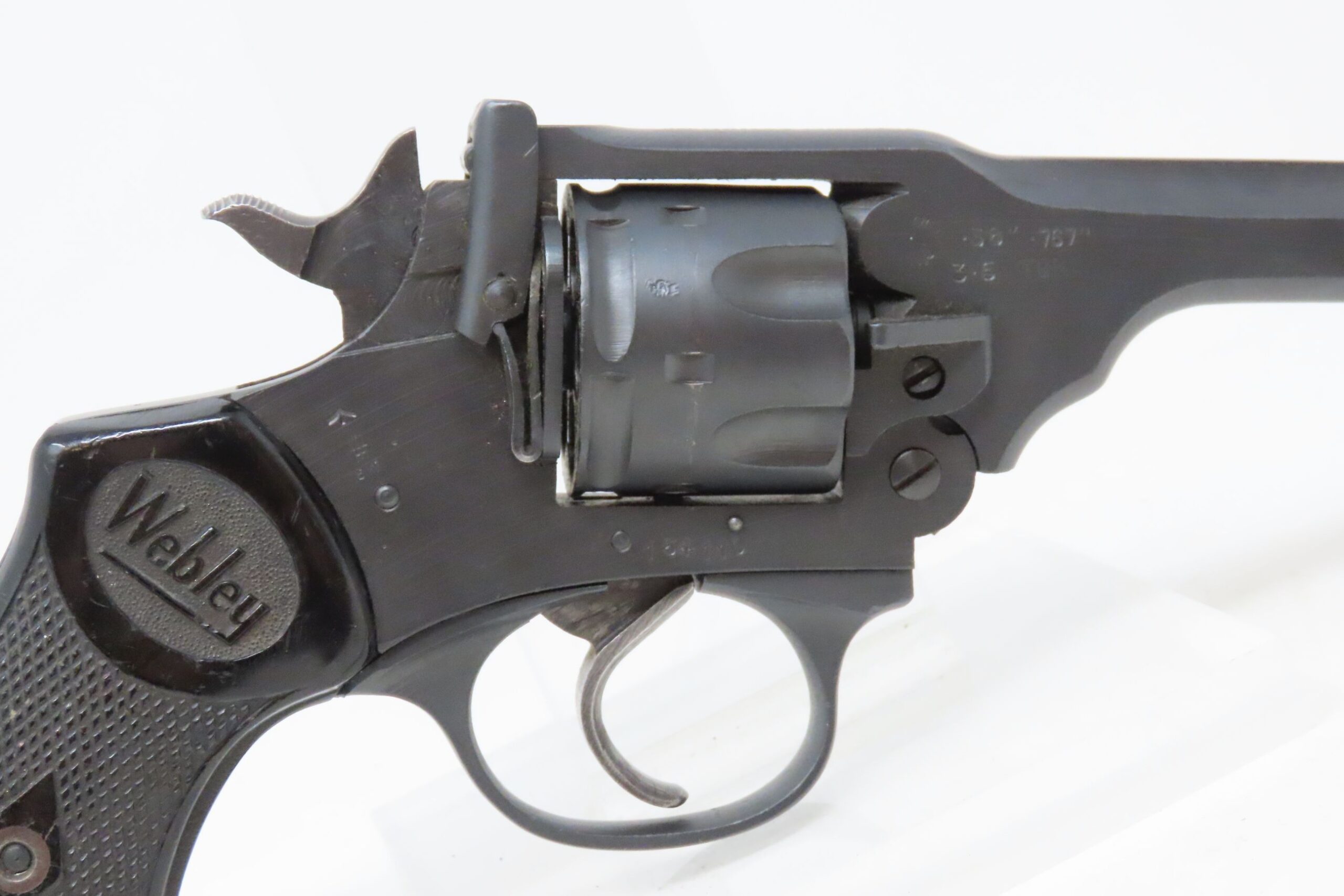 Webley Mark IV Revolver 9.13 C&RAntique021 | Ancestry Guns