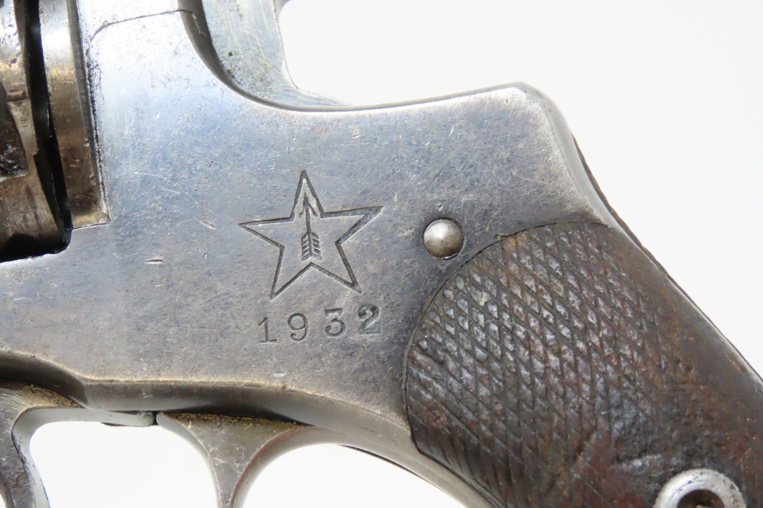 Soviet Tula Model 1895 Nagant Revolver 8.22 C&RAntique008 | Ancestry Guns