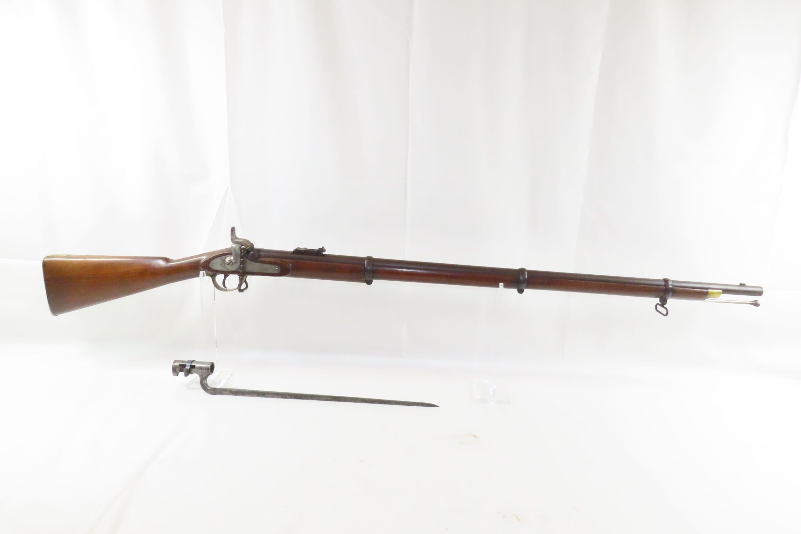 Pattern 1853 Enfield Rifle Musket 3.7 C&RAntique002 | Ancestry Guns