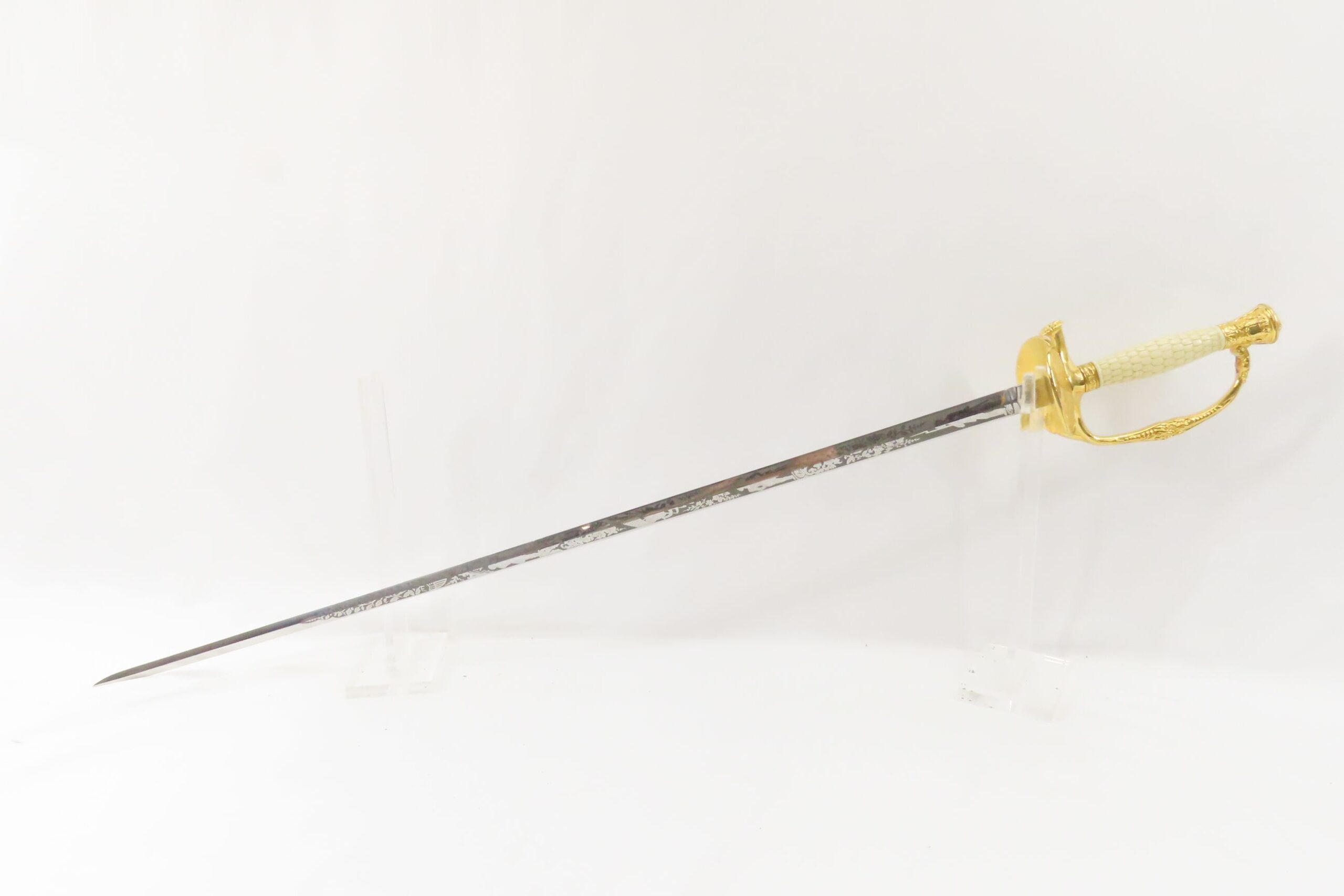 Smithsonian Institution Schuyler, Hartley & Graham officer’s sword 2.9 ...
