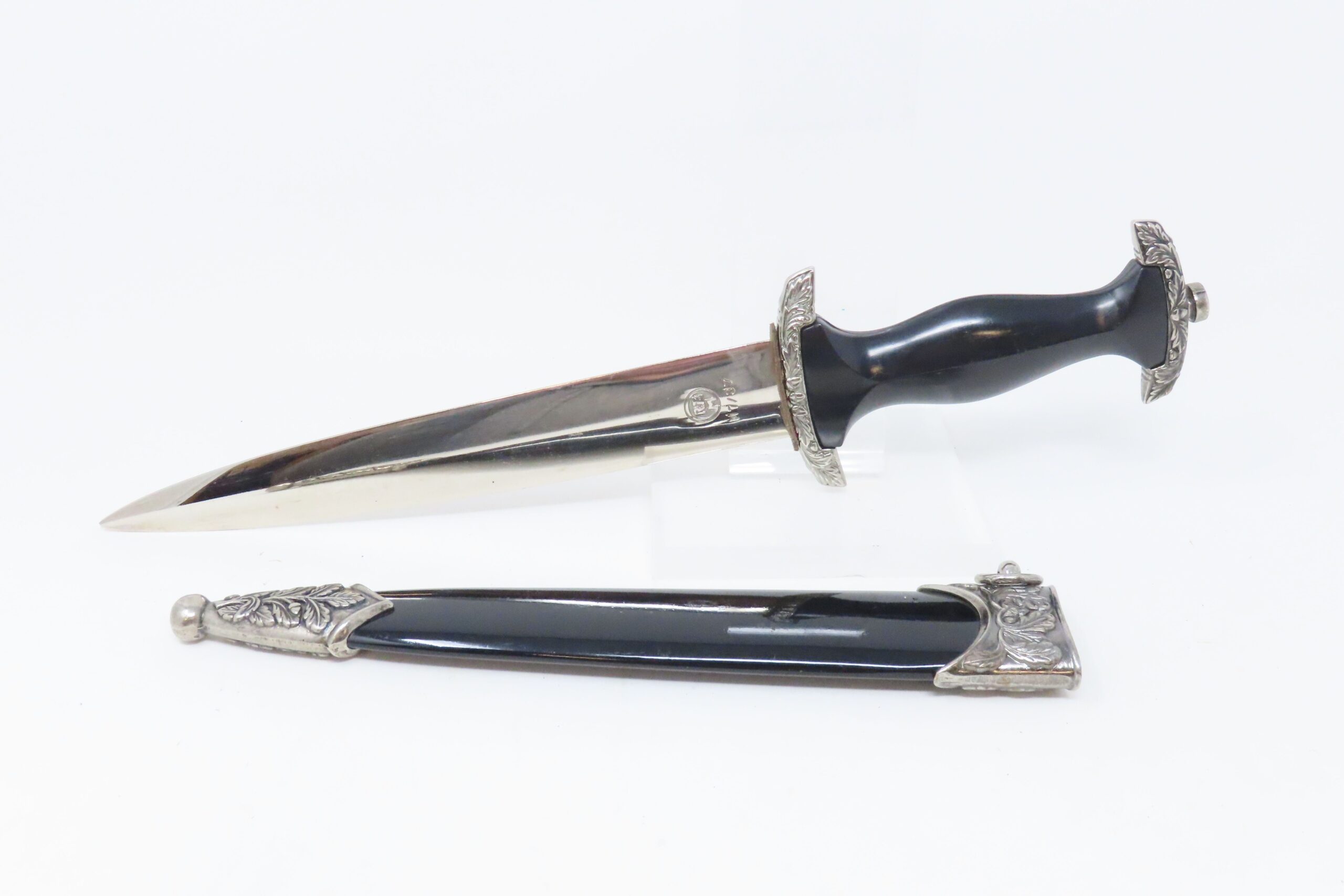 German SA Pattern Dagger with a Scabbard 1.18 C&RAntique002 | Ancestry Guns