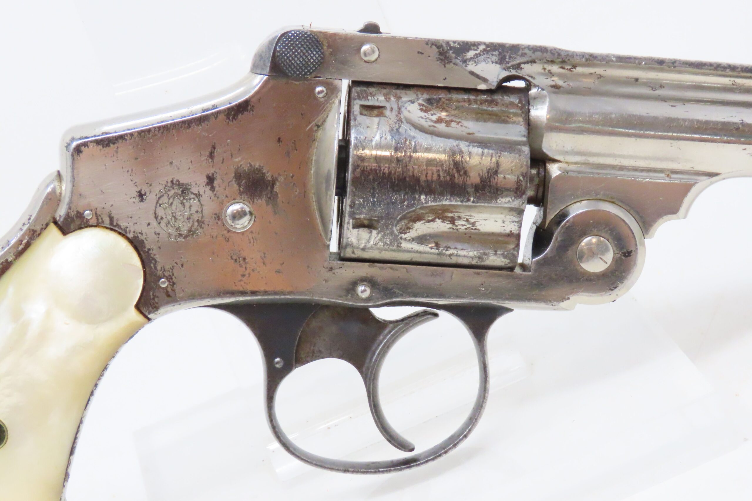 Smith & Wesson .38 Safety Hammerless 4th Model Revolver with Pearl ...